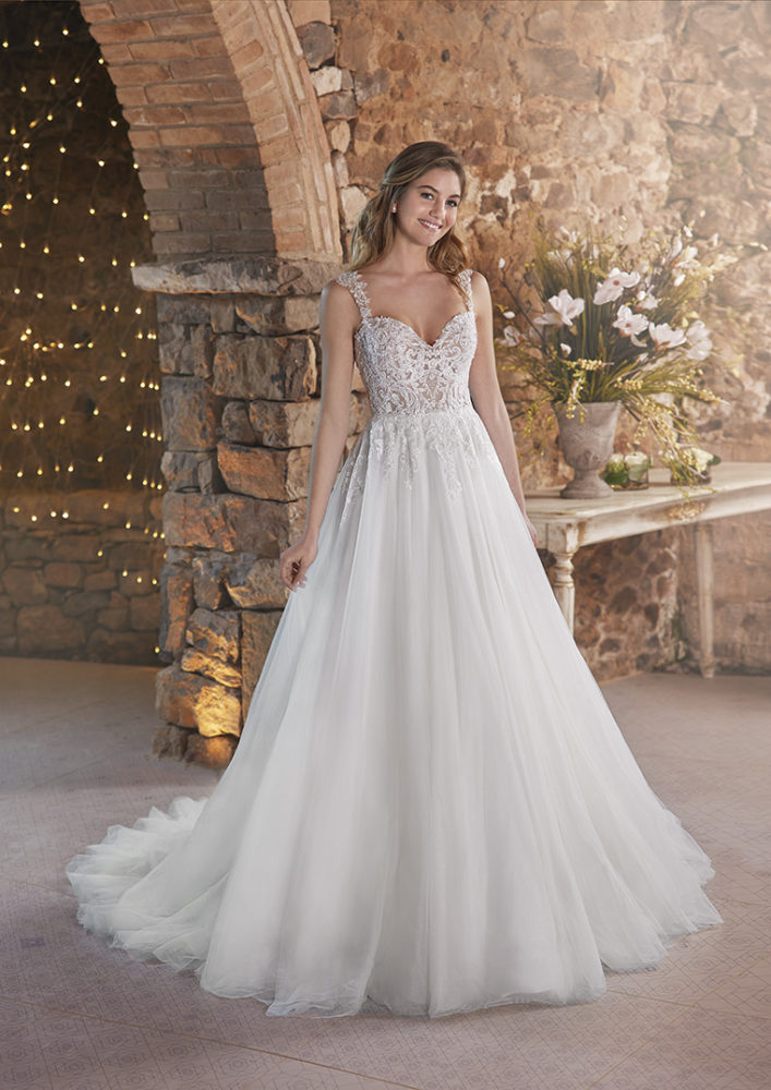 👰 Brautkleid Katal • Marinette Brautmoden | Marl